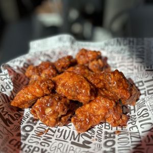 LIT WINGS - Updated May 2025 - 271 Photos & 129 Reviews - 6520 Losee Rd ...