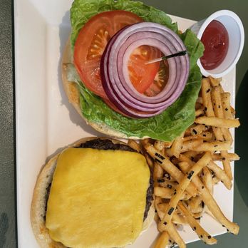 CAFÉ JULIA HAWAII - Updated June 2024 - 1031 Photos & 343 Reviews ...