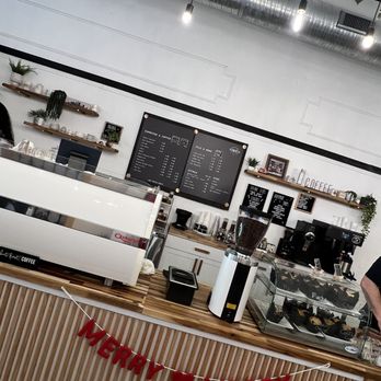 NORTHERN ROOTS COFFEEHOUSE - Updated May 2024 - 157 Photos & 45 Reviews ...