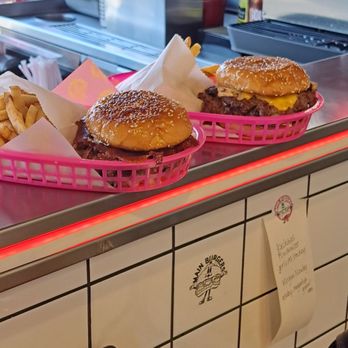 MAIN BURGER - Updated December 2025 - 191 Photos & 132 Reviews - 161 W ...