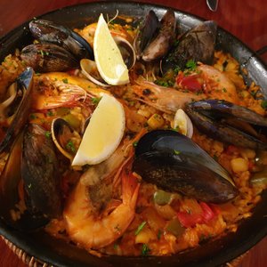 RAINERI’S CONTINENTAL DELICATESSEN - Updated October 2025 - 10 Photos ...