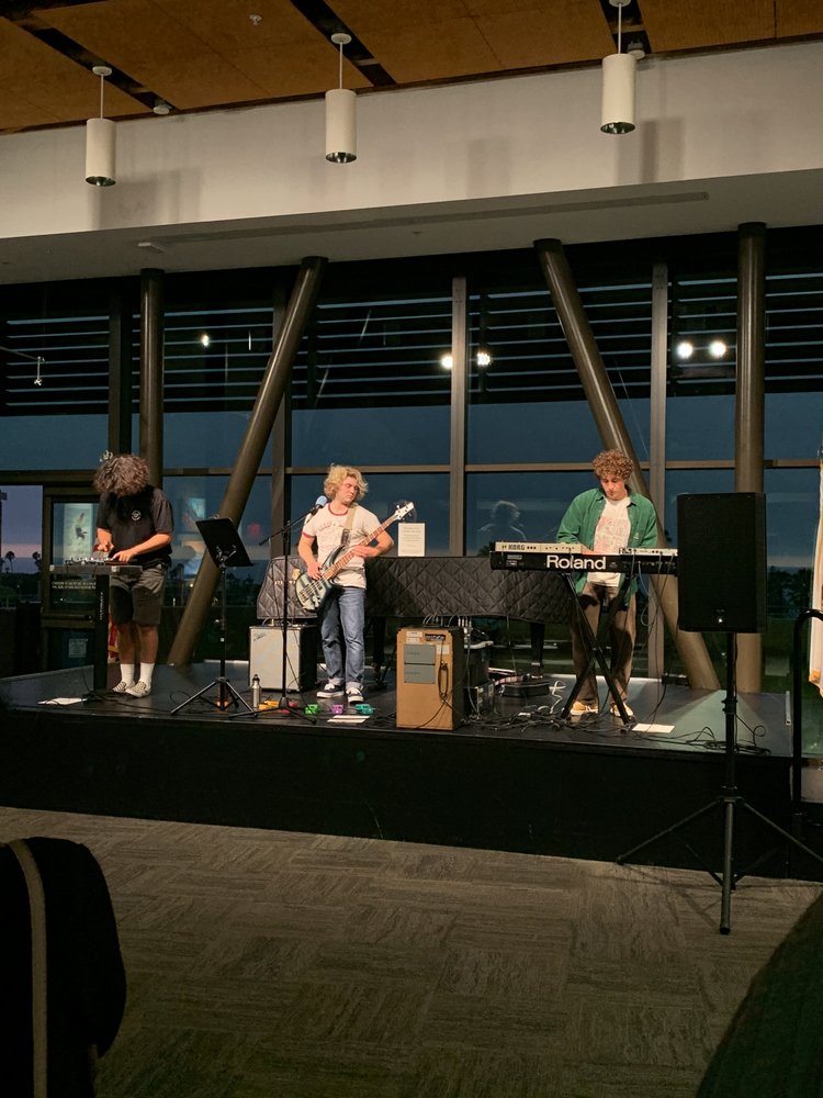 ENCINITAS LIBRARY - Updated September 2024 - 112 Photos & 119 Reviews ...