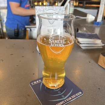SAMUEL ADAMS TAP ROOM - Updated November 2024 - 517 Photos & 213 ...