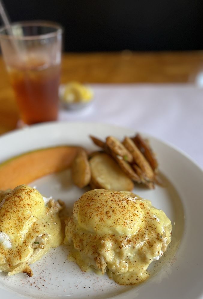 EGGSPECTATION - RICHMOND - Updated March 2024 - 295 Photos & 208 ...