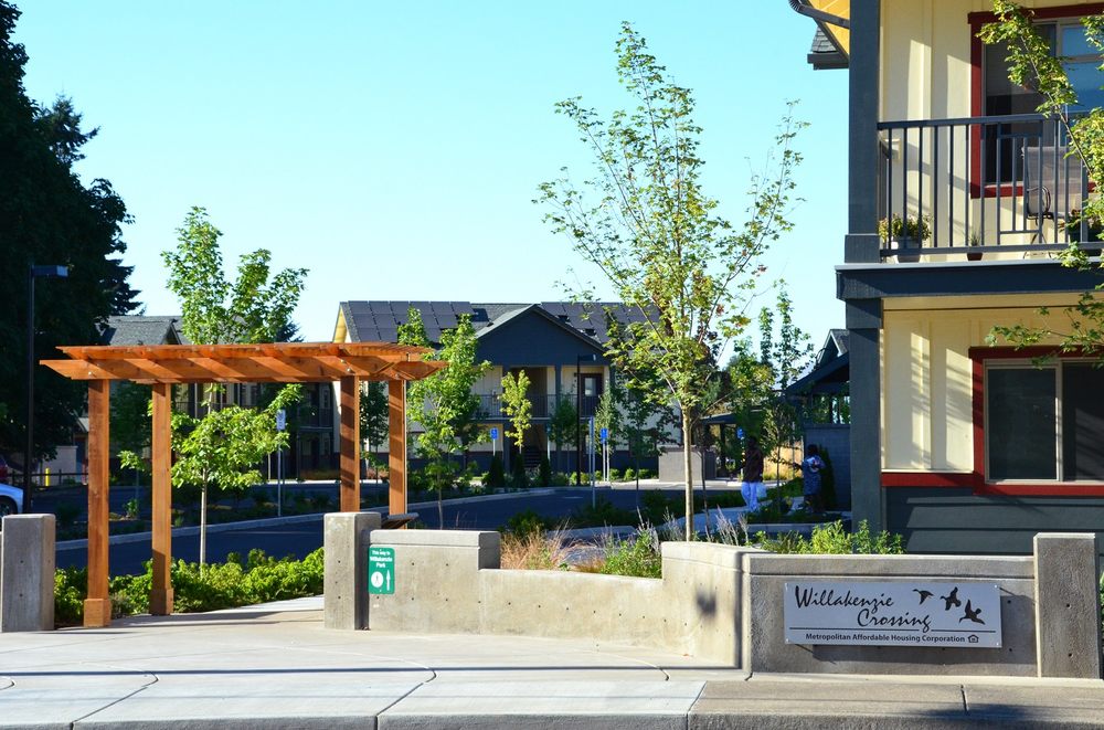 WILLAKENZIE CROSSING APTARTMENTS - Updated August 2024 - Request ...