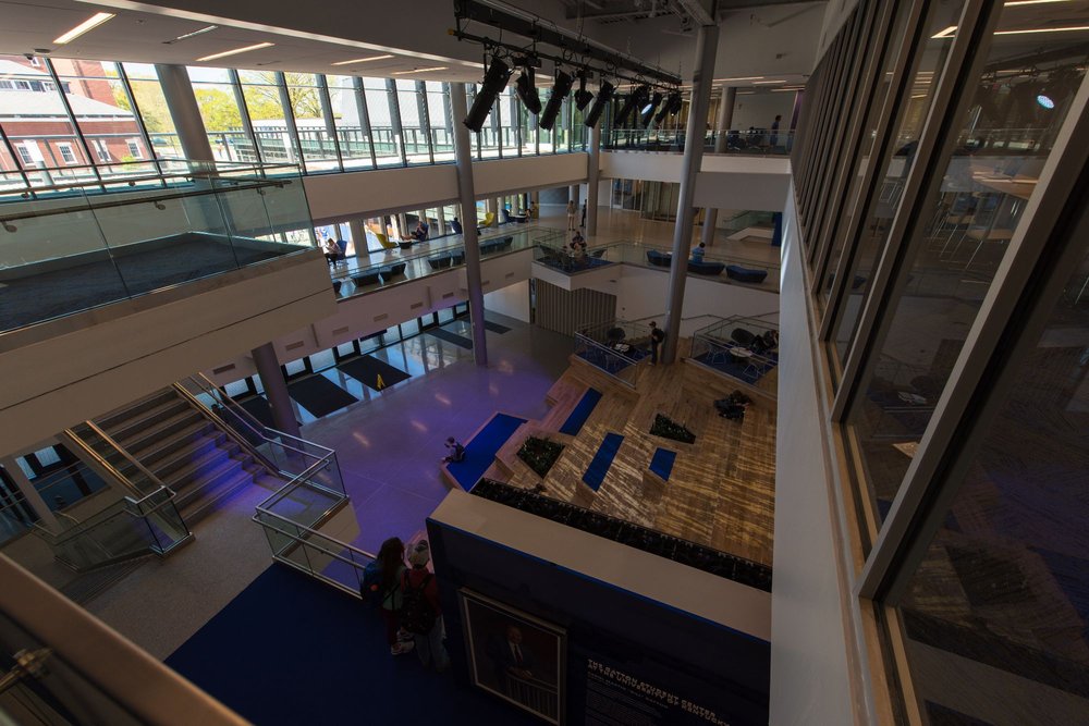 UNIVERSITY OF KENTUCKY GATTON STUDENT CENTER - 160 Avenue Of Champions ...