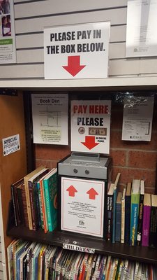 SACRAMENTO PUBLIC LIBRARY - SOUTHGATE - Updated August 2024 - 16 Photos ...