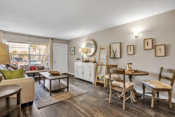 CASTILIAN APARTMENTS - Updated June 2026 - 79 Photos - 4746 Rio Grande ...