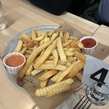 BREAD & CIRCUS SANDWICH KITCHEN - Updated December 2025 - 308 Photos ...