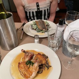 LE PARISIEN - Updated June 2025 - 1086 Photos & 1096 Reviews - 163 East ...