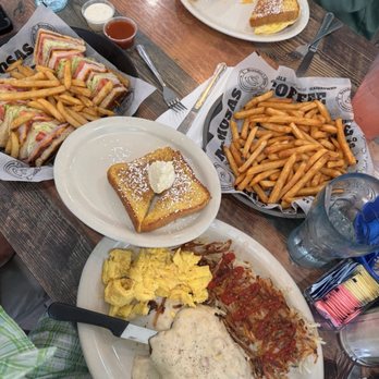 BRANDON’S DINER - Updated May 2025 - 131 Photos & 128 Reviews - 9646 ...