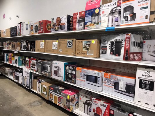 SHOP HEROIC WHOLESALE OUTLET - ELK GROVE - Updated May 2026 - 98 Photos ...