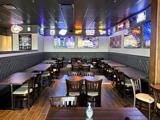 THE BAR PRAIRIE VILLAGE - Updated December 2025 - 43 Photos & 51 ...