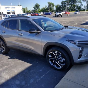 FRIENDLY CHEVROLET - Updated December 2025 - 10 Photos & 61 Reviews ...