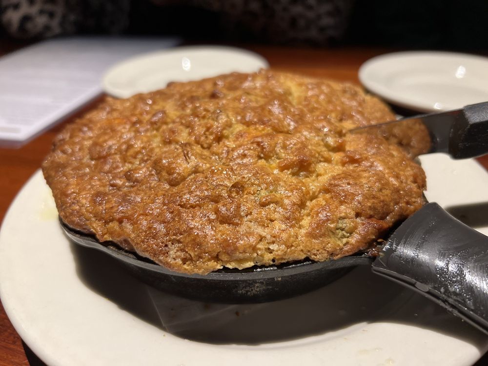 131 MAIN RESTAURANT - 247 Photos & 226 Reviews - 5970 Fairview Rd ...