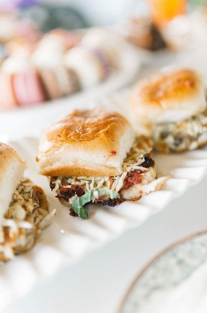 BIG APPLE INN - Updated January 2026 - 30 Photos & 20 Reviews - 4487 N ...