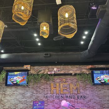 HEM KITCHEN AND BAR - Updated December 2025 - 1777 Photos & 390 Reviews ...