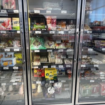 ONE WORLD MARKET - Updated December 2025 - 846 Photos & 482 Reviews ...