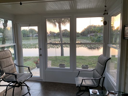 TROPICAL WINDOW - Updated December 2025 - 16 Photos & 30 Reviews - 1731 ...