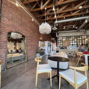 A FLOUR SHOP - Updated July 2024 - 111 Photos & 65 Reviews - 803 N 7th ...