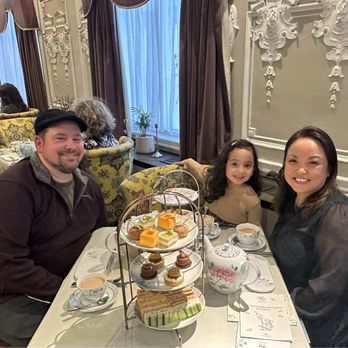 THE ST. ERMIN’S TEA LOUNGE - Updated November 2024 - 238 Photos & 82 ...