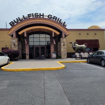 BULLFISH GRILL - Updated July 2024 - 587 Photos & 899 Reviews - 2441 ...
