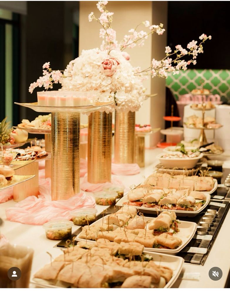 DELICHE - Updated August 2025 - 28 Photos & 34 Reviews - 6222 San ...