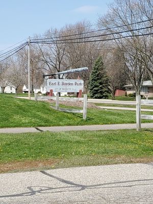 EARL E BORDEN PARK - 29 Photos - 1400 E Hamlin, Rochester Hills ...