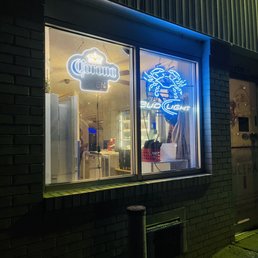 SEABREEZE RESTAURANT & CRAB HOUSE - Updated July 2025 - 86 Photos & 83 ...
