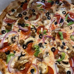 THE ROAD GRILL-N-PIZZA - 130 Photos & 200 Reviews - 26870 The Old Rd ...