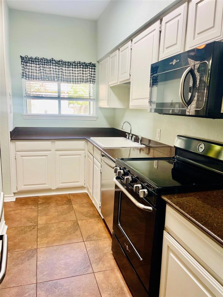 ONE WAY CLEANING SERVICES - Updated May 2025 - 43 Photos - Miami ...