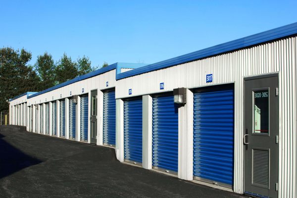 EZSTORAGE - Updated July 2025 - 11 Photos - 1200 Baltimore Blvd ...