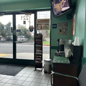 SPEEDEE OIL CHANGE & AUTO SERVICE - Updated June 2026 - 46 Photos & 199 ...