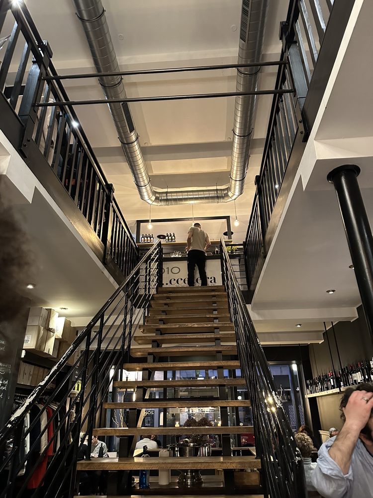 ETCETERA - Updated April 2024 - 14 Photos - Ave Jules Malou 26 ...