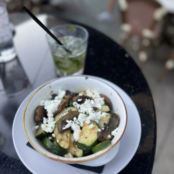 MARKET ON MAIN - Updated September 2025 - 325 Photos & 250 Reviews ...