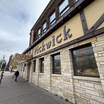 PICKWICK RESTAURANT & PUB - Updated October 2025 - 218 Photos & 253 ...