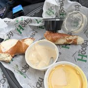 HOOLEY HOUSE SPORTS PUB & GRILLE - 31 Photos & 60 Reviews - 7861 ...