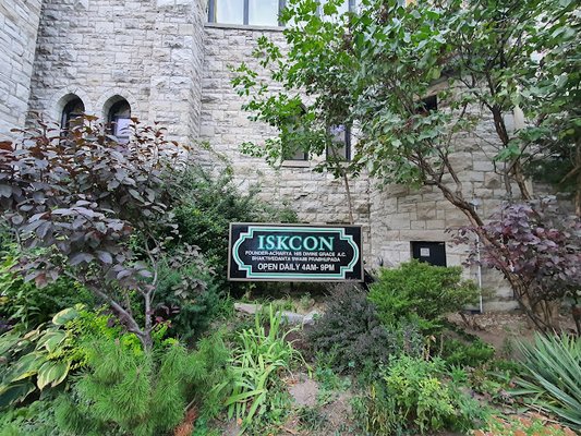 ISKCON - HARE KRISHNA HINDU TEMPLE - Updated January 2026 - 11 Photos ...