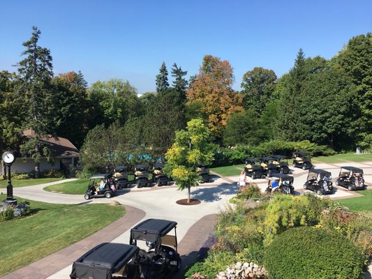 DONALDA CLUB - Updated December 2025 - 11 Photos - 12 Bushbury Drive ...