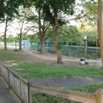 PANGBORN - Updated May 2024 - 11 Photos - 529 Pangborn Blvd, Hagerstown ...