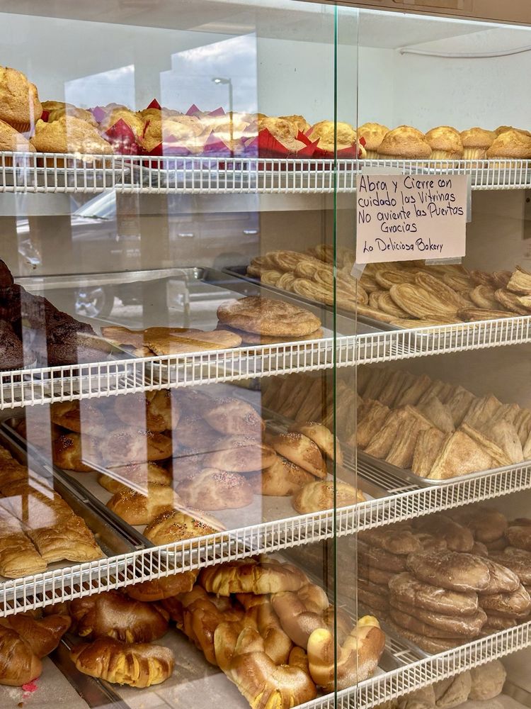 LA DELICIOSA BAKERY - Updated October 2025 - 10 Photos & 13 Reviews ...