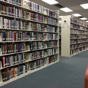 SHIELDS LIBRARY - Updated October 2025 - 67 Photos & 38 Reviews - 100 ...