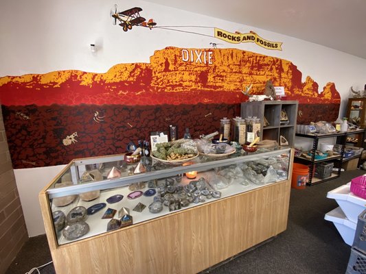 DIXIE ROCKS AND FOSSILS - Updated June 2024 - 25 Photos & 15 Reviews ...
