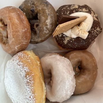 THE TATONUT SHOP - Updated October 2025 - 267 Photos & 376 Reviews ...