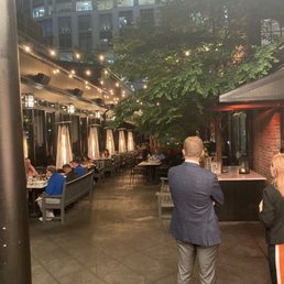 MONARQUE - Updated December 2025 - 843 Photos & 263 Reviews - 1010 ...