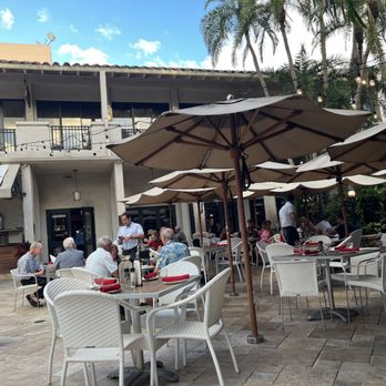 FARMER’S TABLE - Updated July 2024 - 2407 Photos & 2152 Reviews - 1901 ...