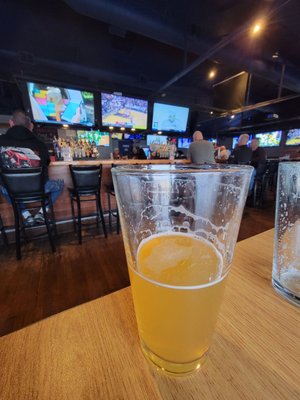 TAVERN 12 - Updated August 2024 - 76 Photos & 133 Reviews - 2299 Post ...