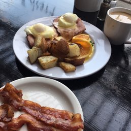 RED TWIG BAKERY CAFÉ - Updated September 2024 - 312 Photos & 402 ...