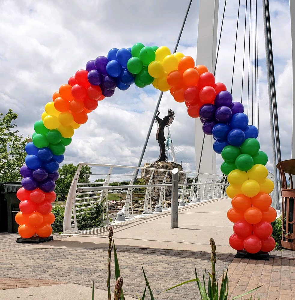 316 BALLOONS - Updated May 2025 - Request a Quote - Wichita, Kansas ...
