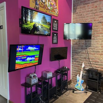 SMASHED GAME & GRILL - Updated December 2025 - 43 Photos & 15 Reviews ...